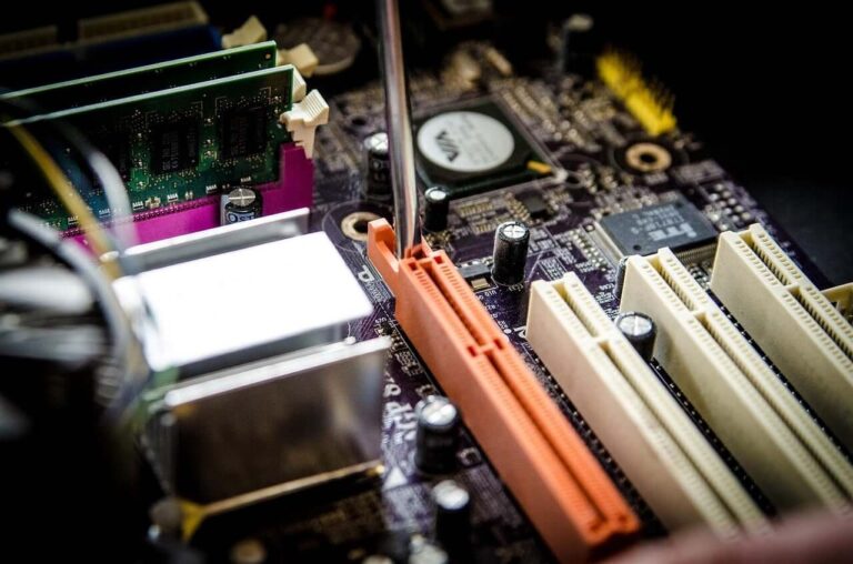 Laptop & PC Repair in Oklahoma City | 911 Phone Repair